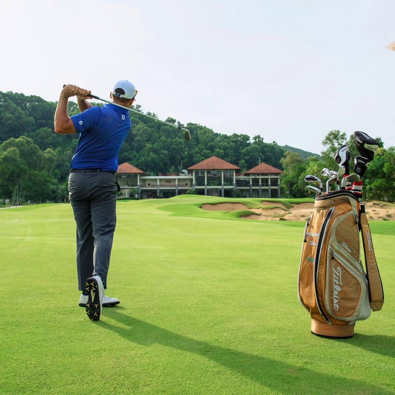 Green Fee Là Gì? Tìm Hiểu Mức Phí Green Fee Hiện Nay